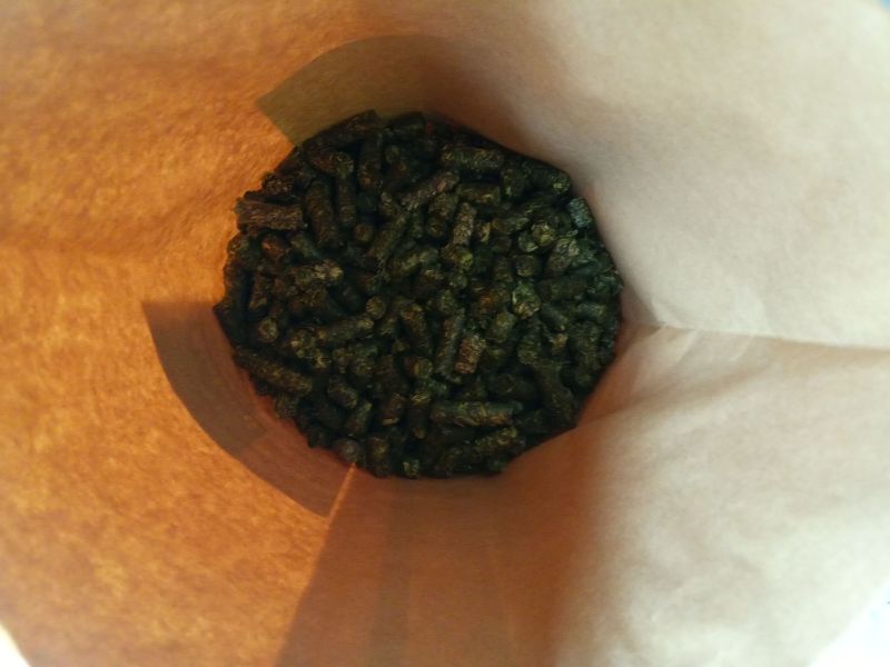 Bio Luzerne Cobs Pellets Pferdefutter